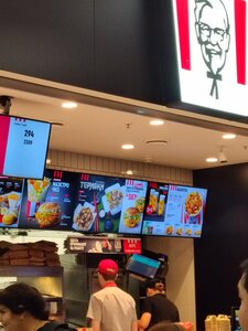 Rostic's (Universitetskiy Avenue No:107), fast food  Volgograd'dan