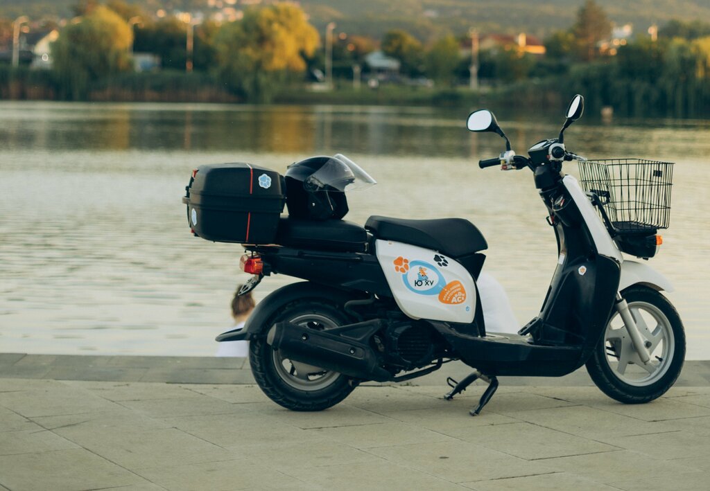 Bisiklet kiralama Ю-ху скутершеринг, Krasnodar, foto