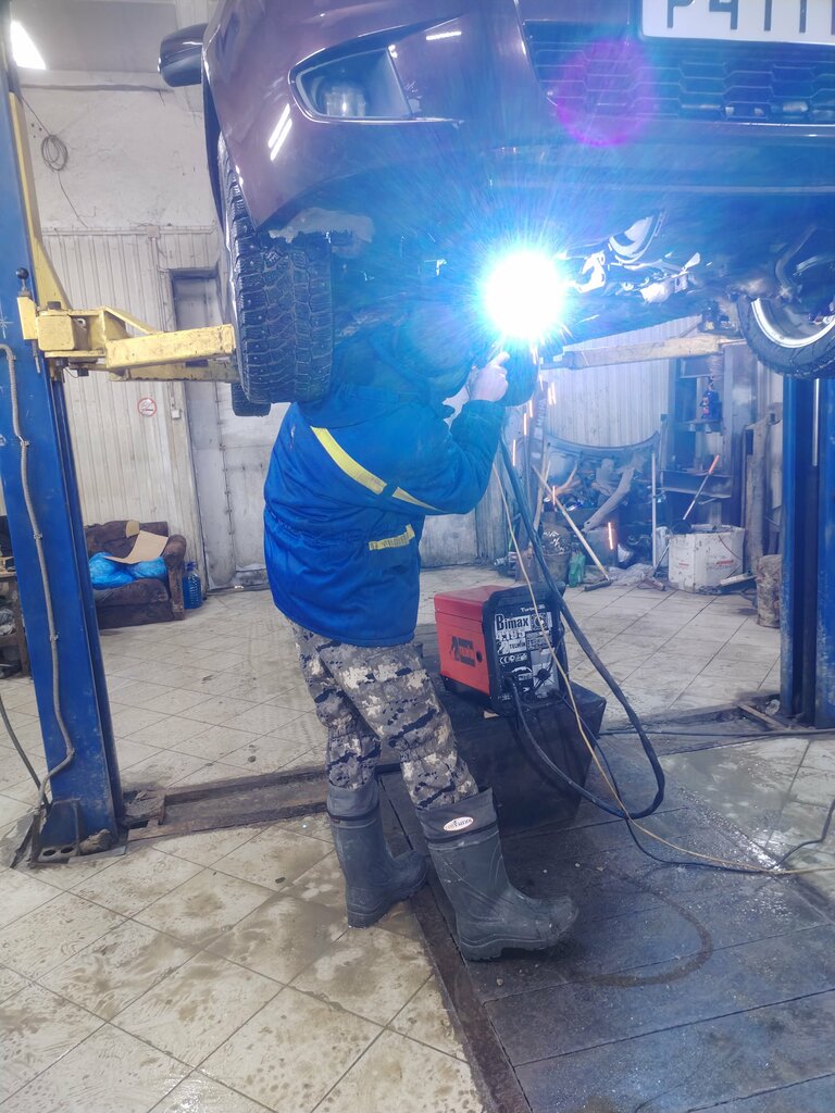 Otomobil servisi Автосервис, автотехцентр Тополя, Penzenskaya oblastı, foto