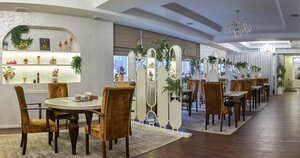 Gusto (Raboche-Krestyanskaya Street No:46), restoran  Volgograd'dan