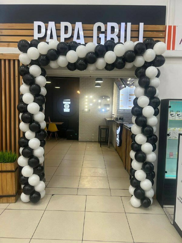 Fast food Papa Grill, Nadym, foto