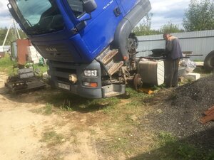 Master (ulitsa 3-go Internatsionala No:79А), otomobil servisi  Pokrov'dan