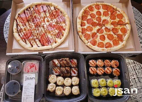 Suşi restoranı Jsan, Başkurdistan, foto