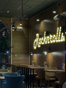 Rocknrolly (Glavnaya ulitsa No:52/27, Sovetskiy City Administrative District, posyolok Derbyshki, City of Kazan), kafe  Kazan'dan