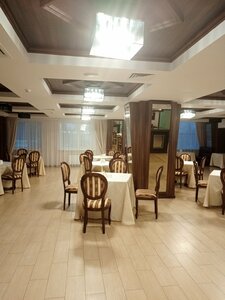 Oazis (ulitsa Pavelkina No:31, posyolok gorodskogo tipa Alekseyevskoye), kafe  Tataristan'dan