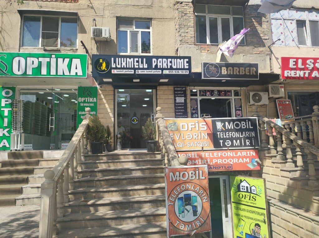 Kozmetik ve parfümeri mağazaları Luxmell Parfume, Bakü, foto