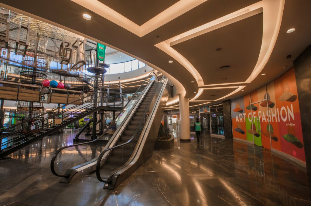 Alışveriş merkezleri Shuvelan Park, Bakü, foto