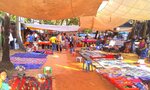Anjuna Flea Market (Goa, North Goa County, Bardez Subdistrict, Town of Anjuna), giyim pazarı  Goa'dan