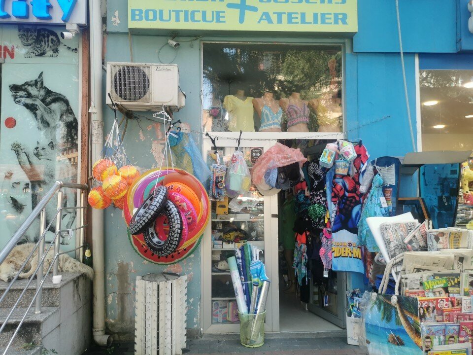 Giyim mağazası Boutique Atelier, Batum, foto