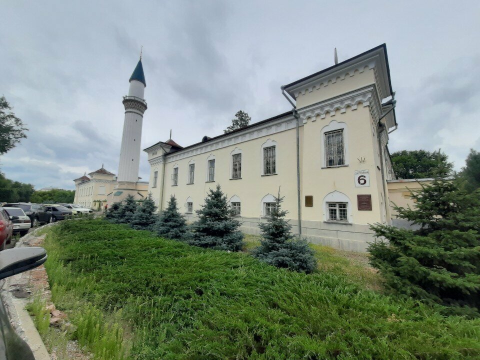 Devlet kurumları ve bakanlıklar Ministerstvo prirodnykh resursov, ekologii i imushchestvennykh otnosheny, Orenburg, foto