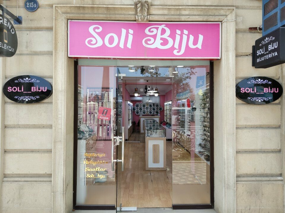 Bijuteriler Soli Biju, Gence, foto
