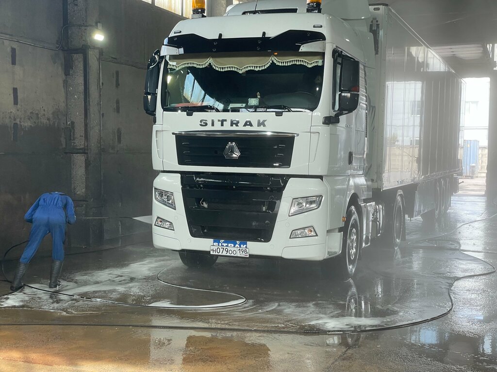 Otomobil servisi Stoprofi, Saint‑Petersburg, foto