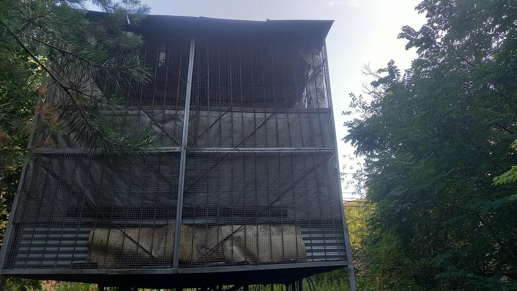 Kuşlar için büyük kafes Голубятня, Himki, foto