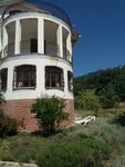 Lesnoy Dom (Лименская улица No:12, посёлок городского типа Кацивели), otel  Kırım Cumhuriyeti'nden