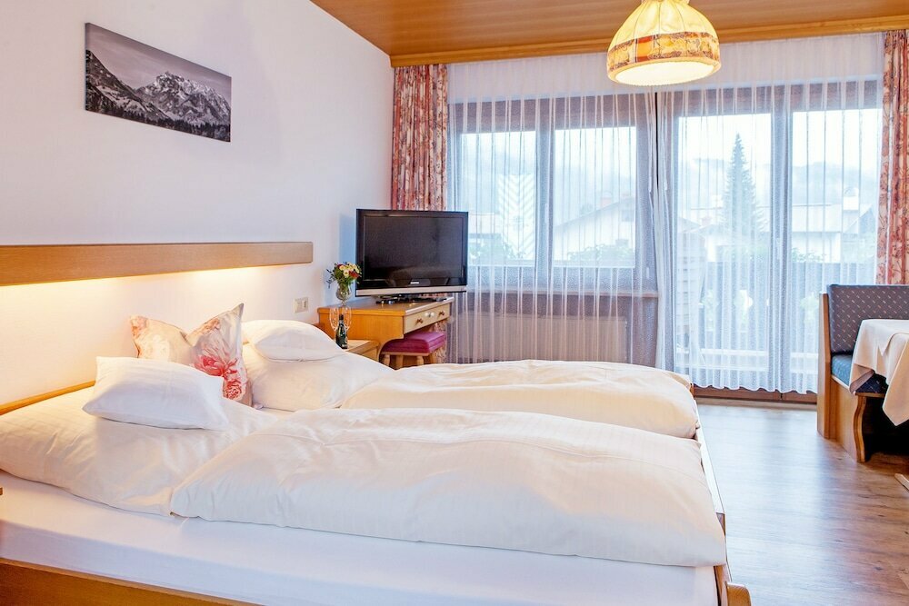 Otel Gästehaus Flora, Bavyera, foto