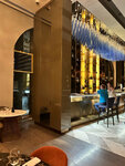 360 Sky Bar (Shota Rustaveli Avenue No:28), suşi restoranı  Batum'dan