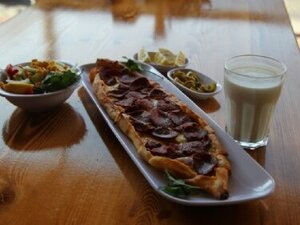Bafra Pide (Fevzi Paşa Mah., Güveniş Cad., No:69, Çerkezköy, Tekirdağ), kafe  Çerkezköy'den