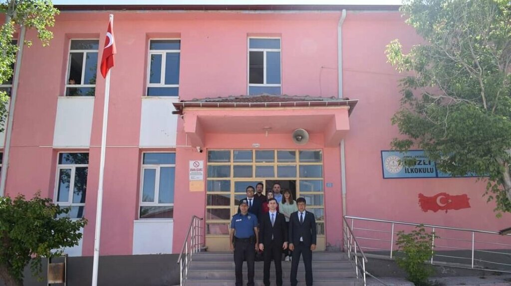 i̇lkokul İkizli Şehit Hacı Ömer Kanat İlkokulu, Sungurlu, foto