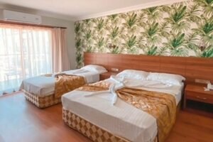 Meril (Muğla, Marmaris, Turunç Mah., 60 Evler Cad., 54/1), otel  Marmaris'ten