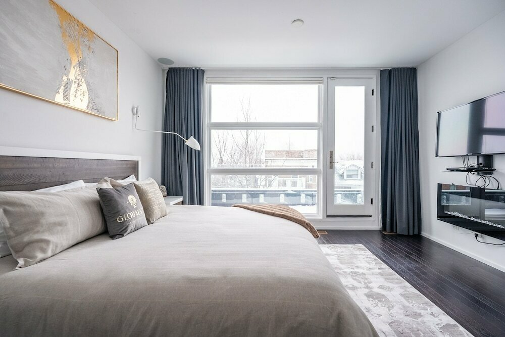 Otel Luxury 4br Townhouse in Downtown Toronto, Toronto, foto