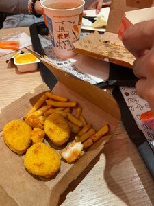Dodo Pizza (prospekt Lenina No:33), pizzacılar  Oktiabrski'den