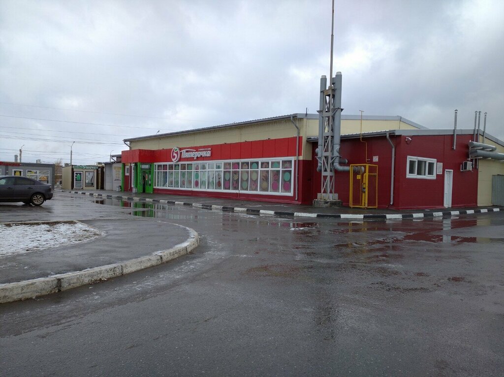 Alışveriş merkezleri Торговый центр, Omsk, foto