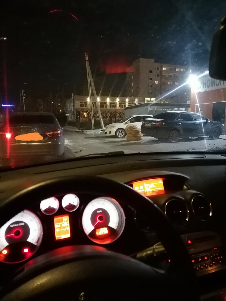 Oto lastik tamiri Шиномонтаж24, Tiumen, foto