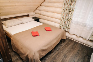 Cottage (Flotskiy pereulok No:18, gorodskoy posyolok Vyritsa), otel  Saint‑Petersburg ve Leningradskaya oblastından
