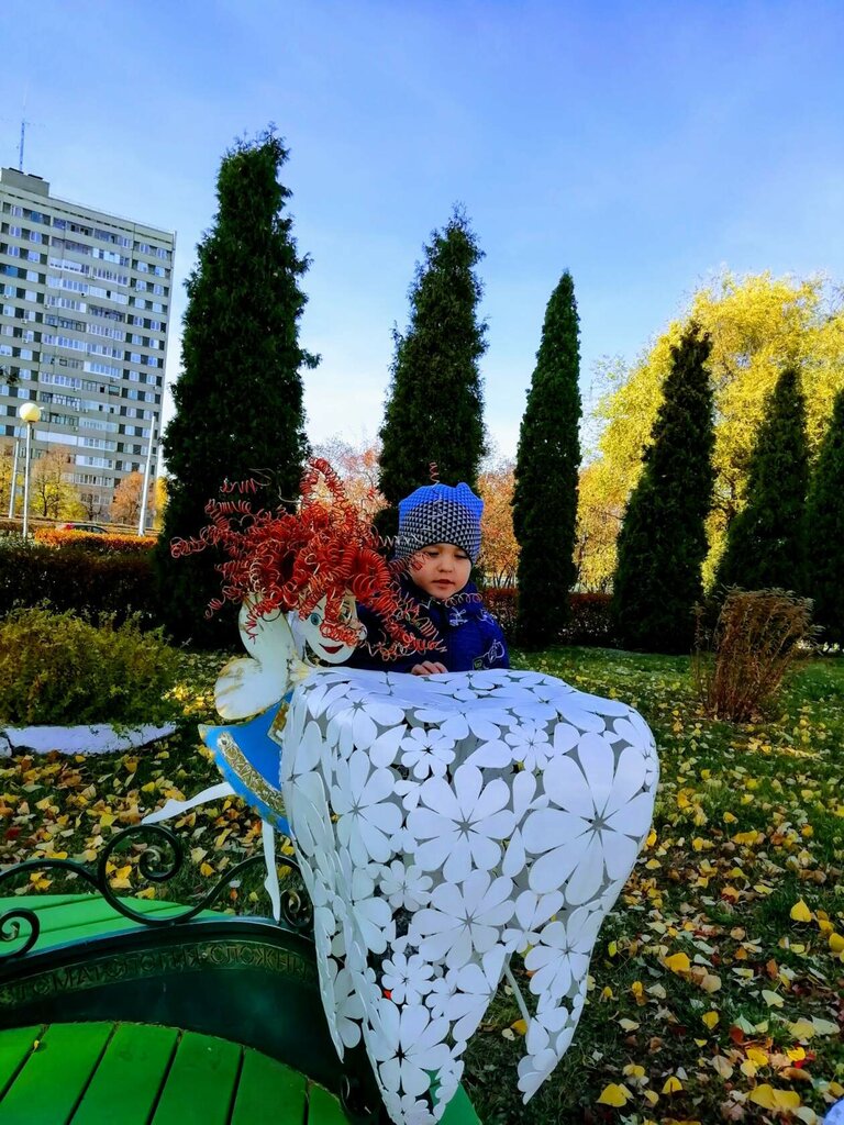 Dekorasyon ve süsleme, onur panosu Башня Биг-Бен, Tolyatti (Togliatti), foto