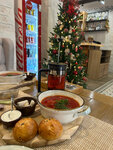 Po Shchuch'emu Veleniyu (Vorovskogo Street No:4, Tsentralniy Microdistrict), restoran  Soçi'den