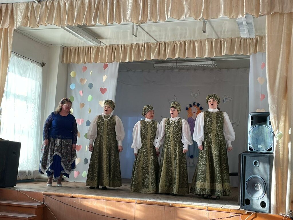Kültür ocakları Банненский клуб досуга, Orenburgskaya oblastı, foto