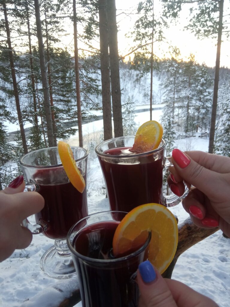 Konuk evi Guest house on the river bank, Murmanskaya oblastı, foto
