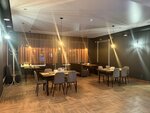 Жара (vulica Budawnikow No:1), restoran  Ostrovets'ten