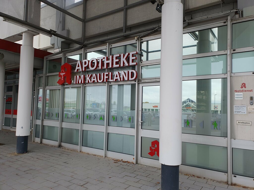 Eczaneler Apotheke im Kaufland, Freiberg, foto