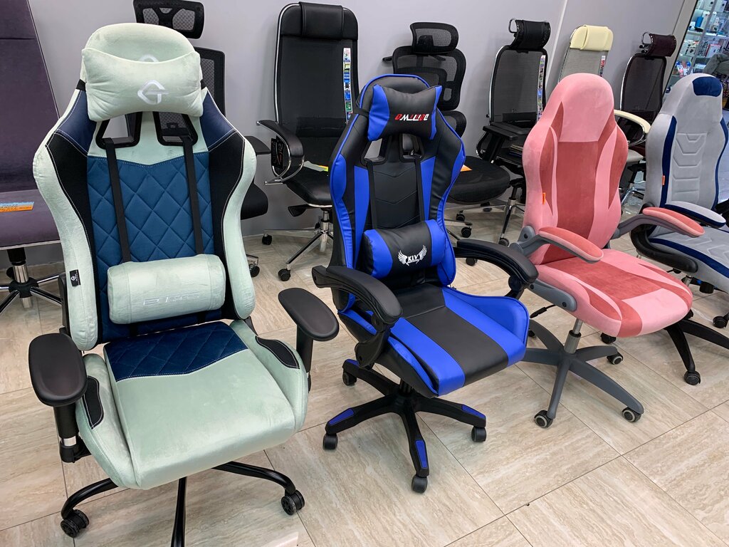 Mobilya mağazaları Компьютерные кресла и столы, Moskova, foto