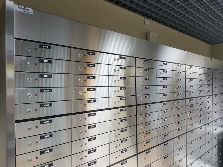 Şifreli kasalar SafeKey, Saint‑Petersburg, foto