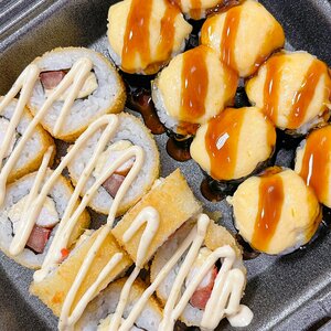 SushiSell (prospekt Krasnykh Partizan No:47), suşi restoranı  Usolye‑Sibirskoye'den