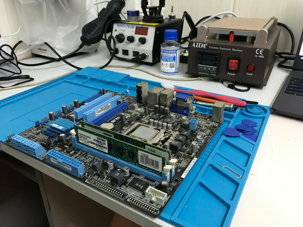 Telefon tamir servisi ReSale Service, Saint‑Petersburg, foto