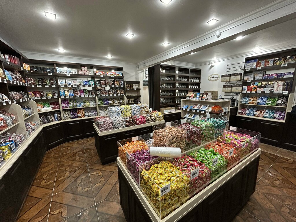 Pasta, şekerleme ve tatlı Akkond, Omsk, foto