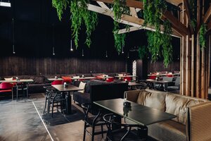 Ugli (Lenina Street No:39), bar  Ulan‑Ude'den