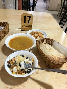 Milano (Molodyozhnaya ulitsa No:1, selo Malaya Laya), kafe  Sverdlovskaya oblastından
