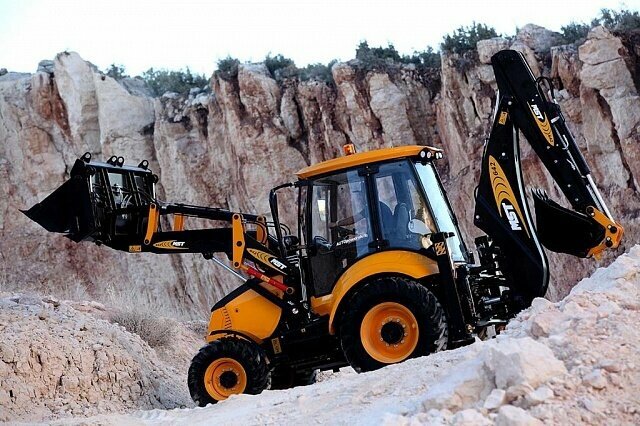 Özel ekipman yedek parçaları Mst-Carraro, Nijni Novgorod, foto