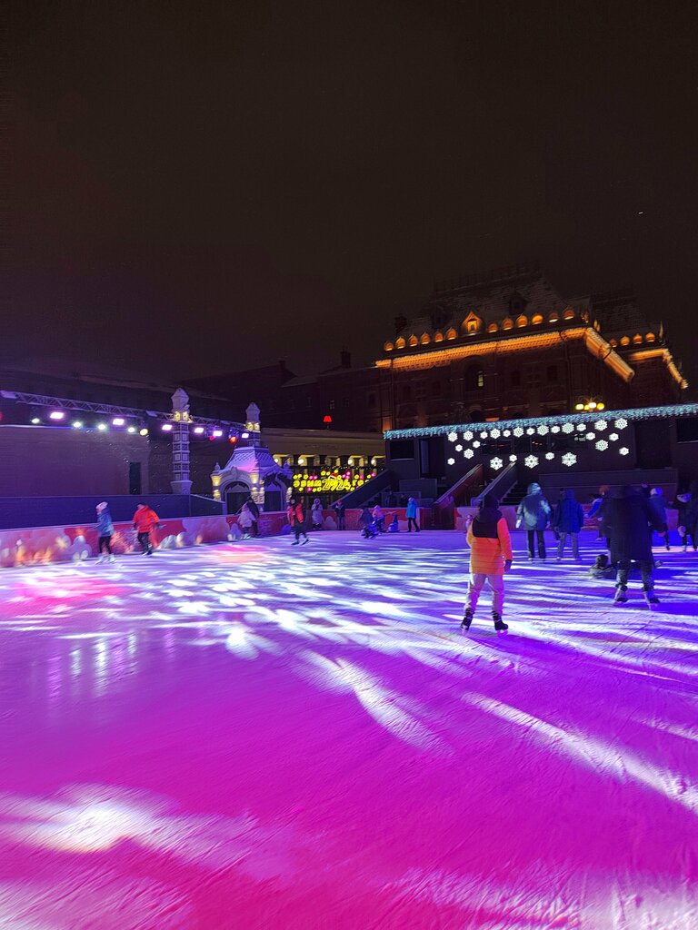 Buz pateni pistleri Ice rink, Moskova, foto