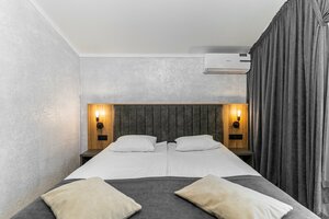Terem U Reki (Khadzhokhskaya ulitsa No:26, posyolok Kamennomostskiy), otel  Adıge Cumhuriyeti'nden