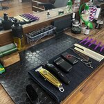 Barber Nyagan (No:53, 1-y mikrorayon), berberler  Niagan'dan