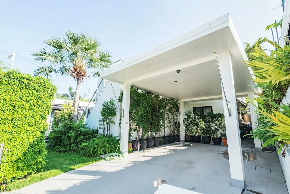 Otel Alexa 218 by Favstay, Hua Hin, foto