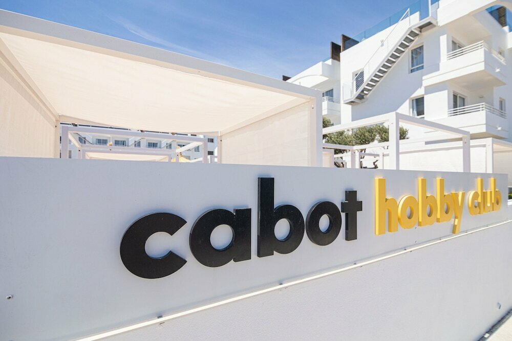 Otel Cabot Hobby Club Apartments, Balear Adaları, foto