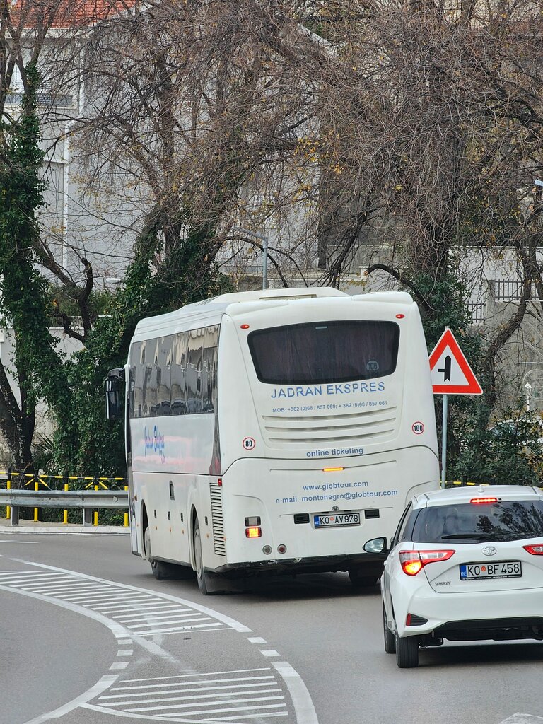 Otogarlar Bus station, Herceg Novi, foto