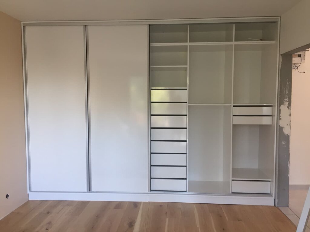 Özel mobilya yapımı Tsukkini, Volgograd, foto