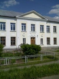 Ortaokul Srednyaya obshcheobrazovatelnaya shkola № 13 Mou, Sverdlovskaya oblastı, foto